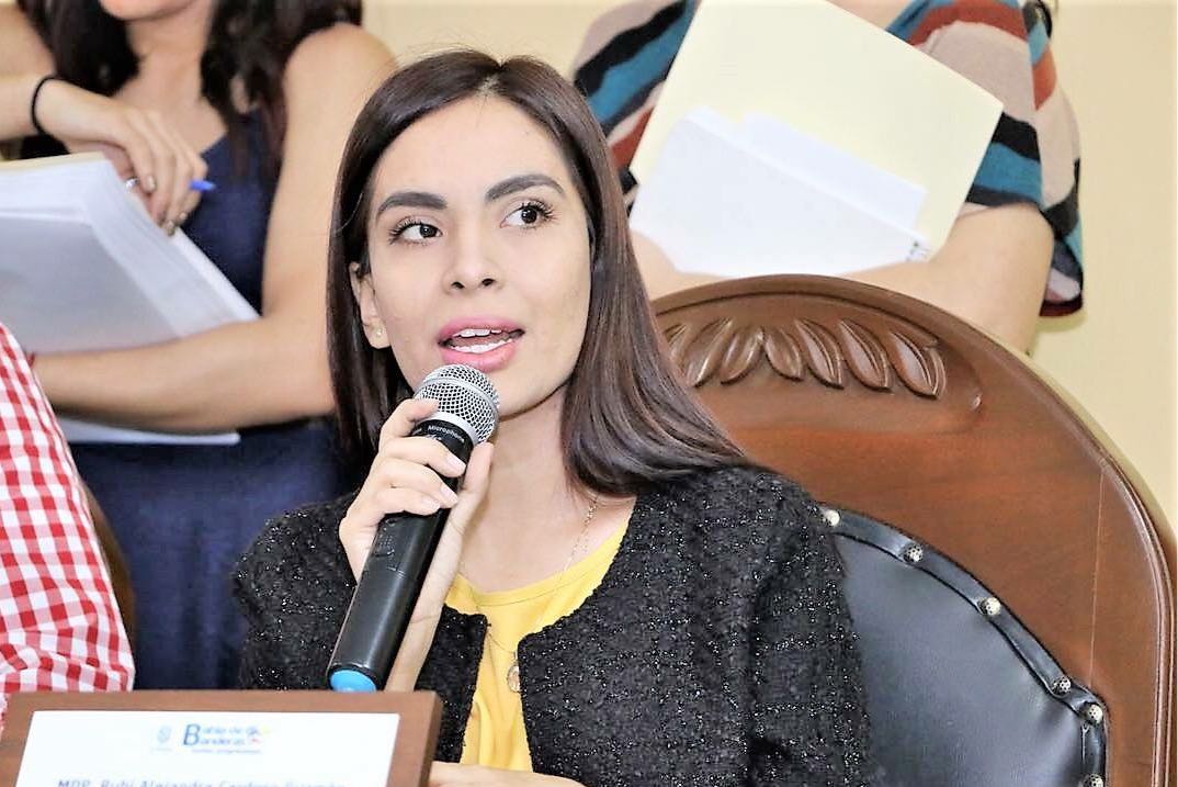 La diputada Rubí Cardoso en busca de recursos para Bahía de Banderas ...