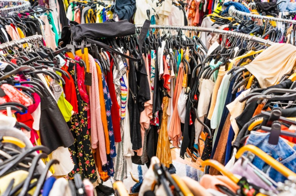 “Fast Fashion” ó “Moda Rápida” – Noticias de la Bahía – NDLB