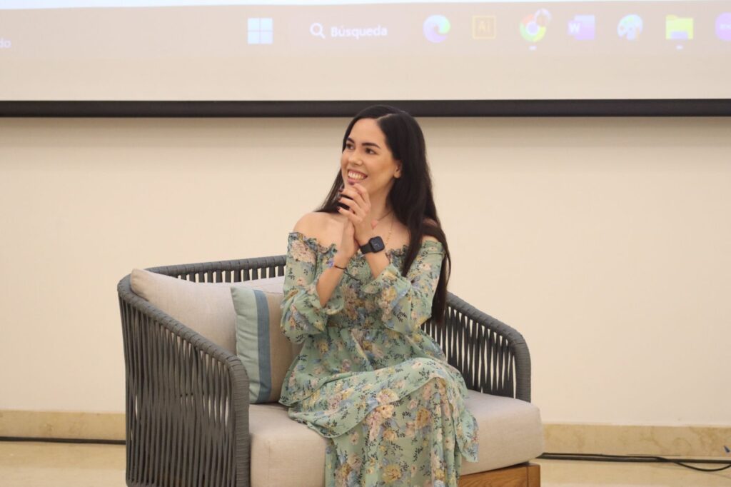 Los empresarios son la base para sostener un país: Carla Helena Castro ...