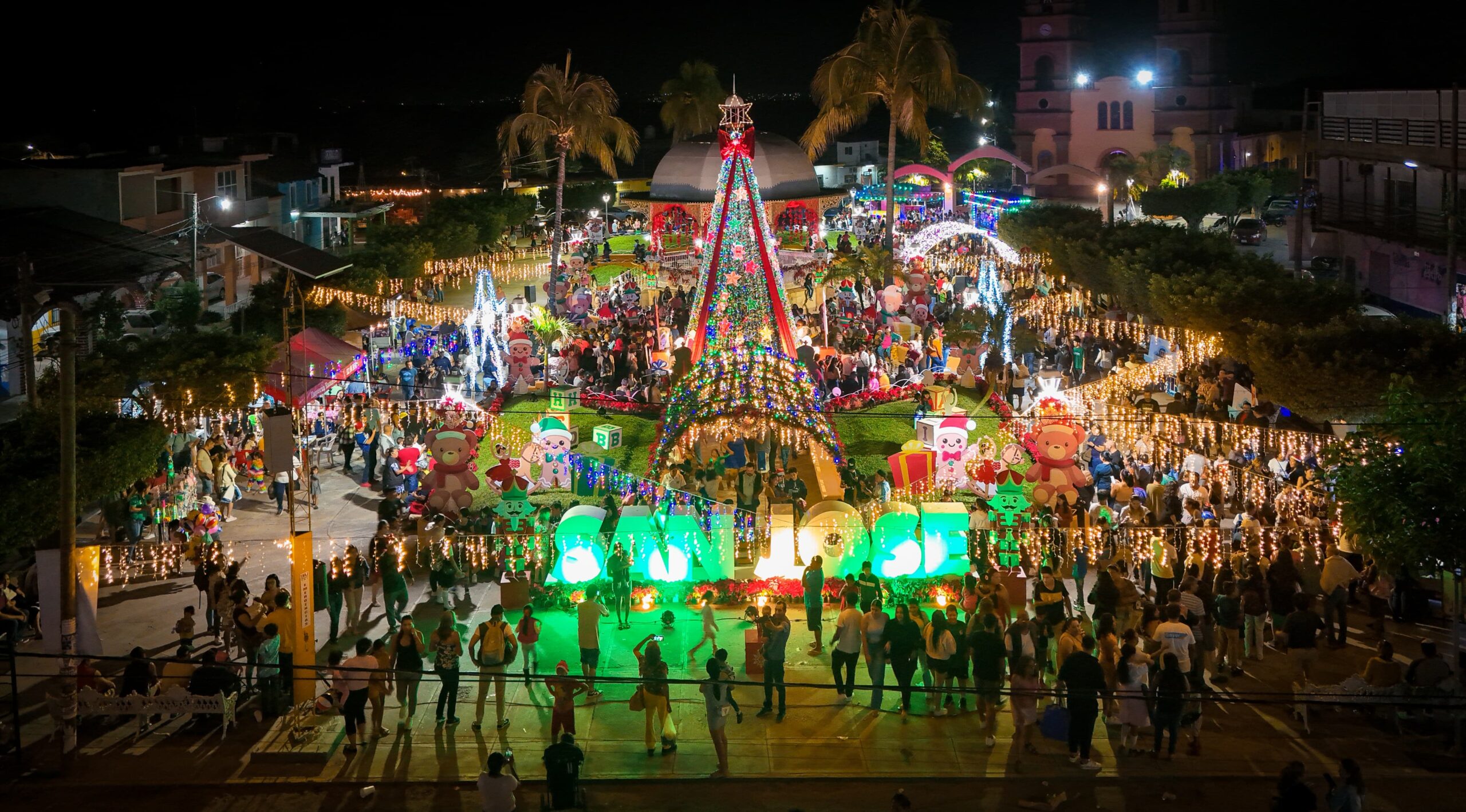 Héctor Santana lleva La Navidad de tus Sueños a Valle Dorado y San José del Valle – Noticias de ...